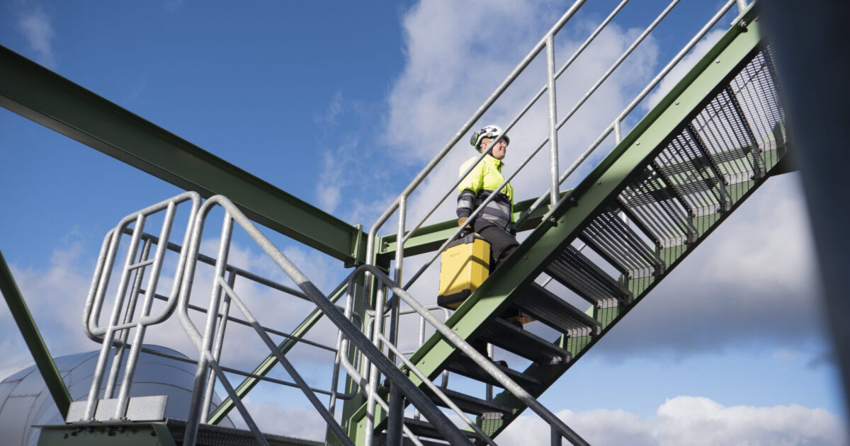 Maailman ensimmäinen kannettavien kaasuanalysaattorien EN15267-4 QAL1 ...